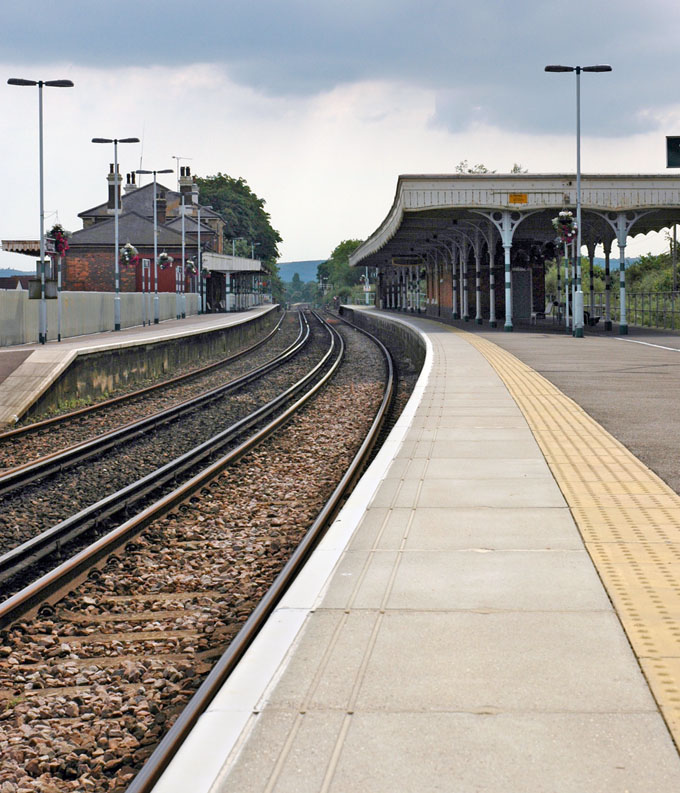 Crouch Waterfall » Rail